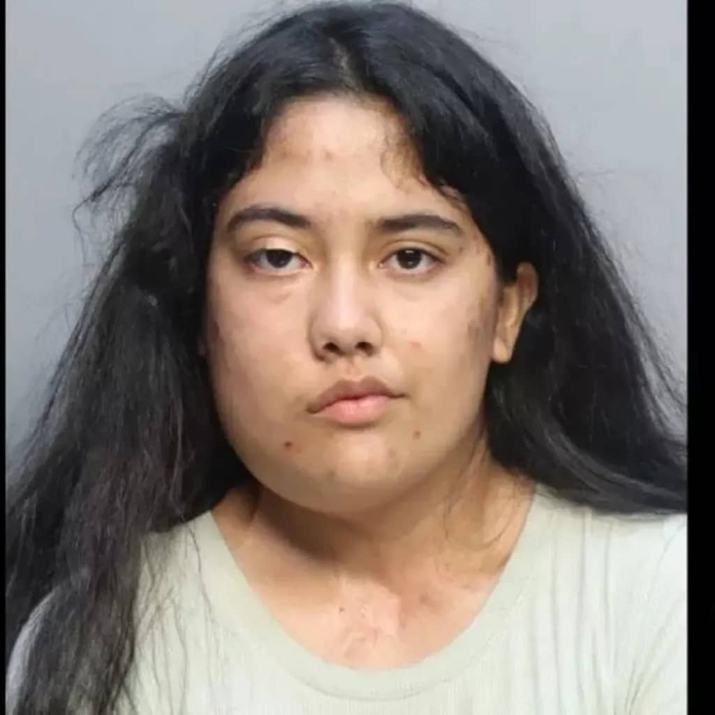18 Year Old Mother Arrested For Trying To Hire A Hitman To Kill Her 3